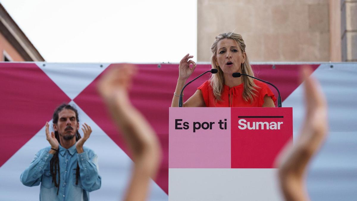Sumar presenta su sede en La Laguna para la campaña y la noche ...