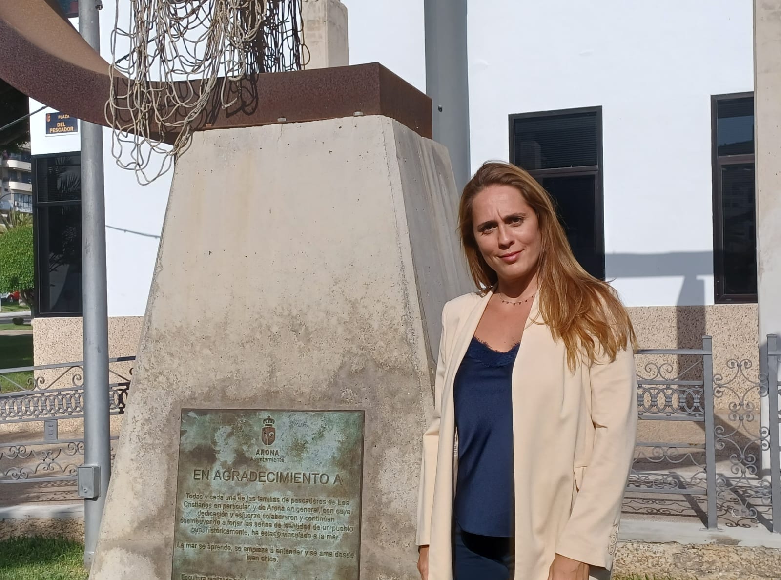 Lucia Gutiérrez elegida nueva secretaria general de Fuerza Canaria ...